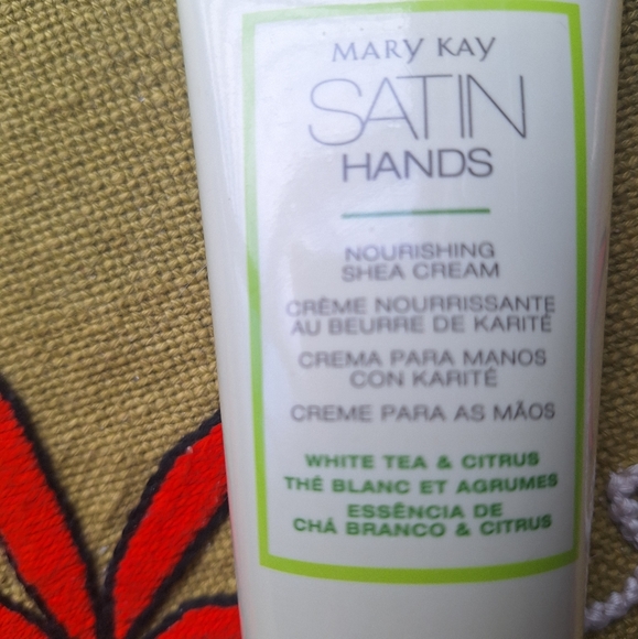 Mary Kay | Bath & Body | New Mary Kay Satin Hands In White Tea And ...